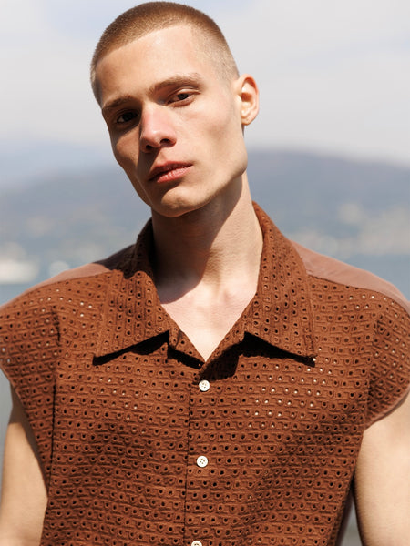 sleeveless vest – Personal Parade